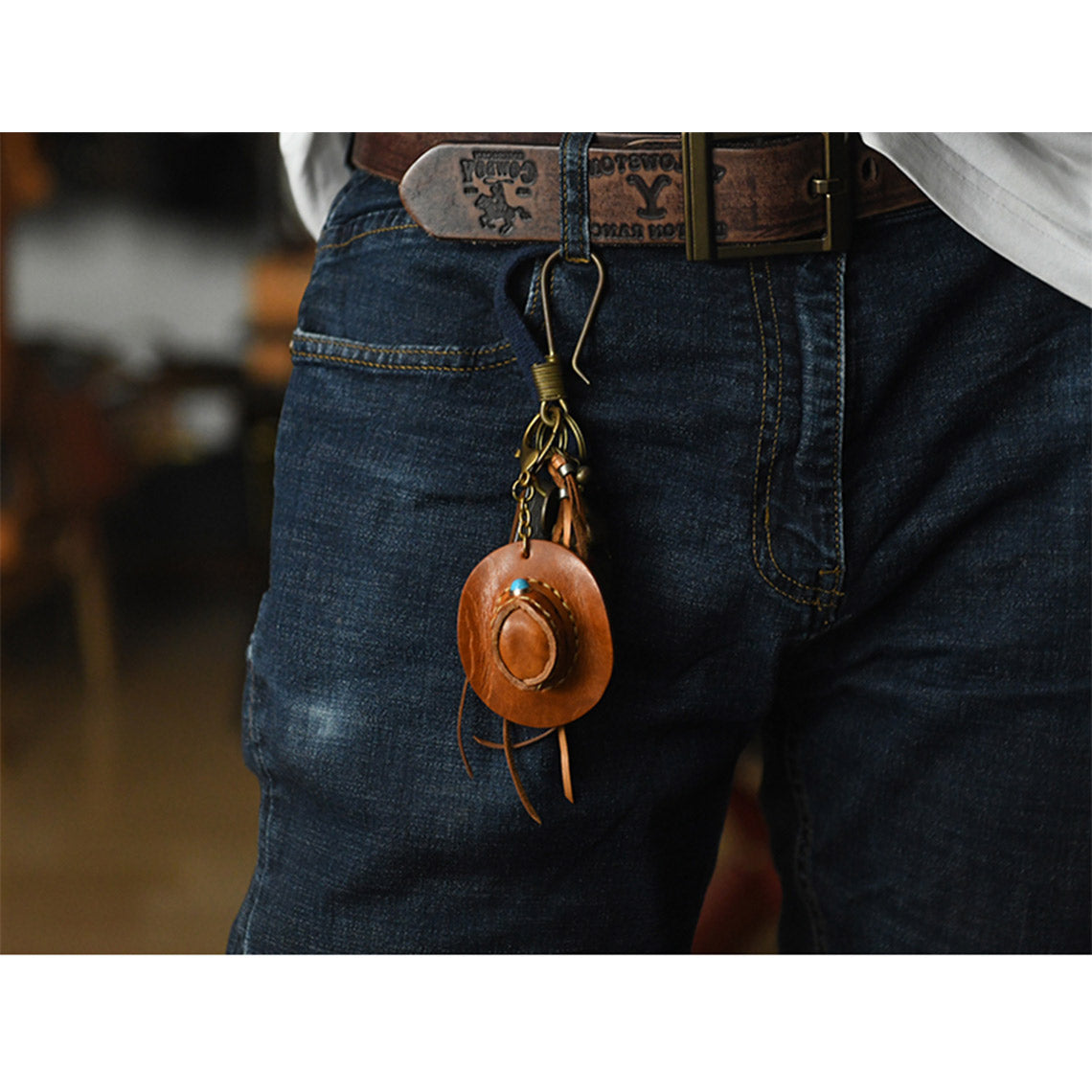 Handmade Leather Cowboy Hat Keychain – POPSEWING®